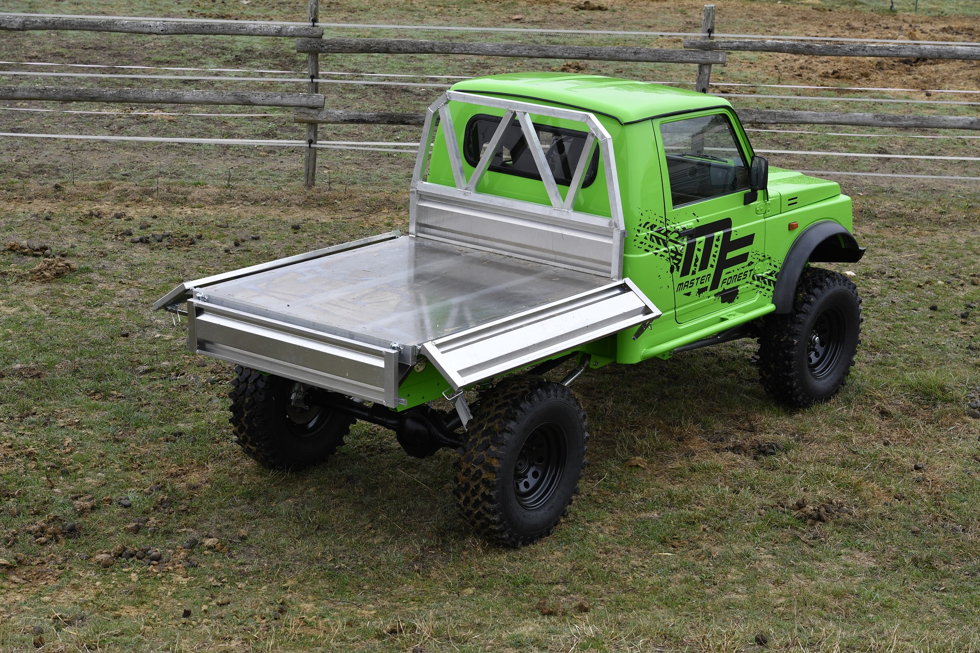 Suzuki Samurai Pickup Extreme Green - MASTERFOREST